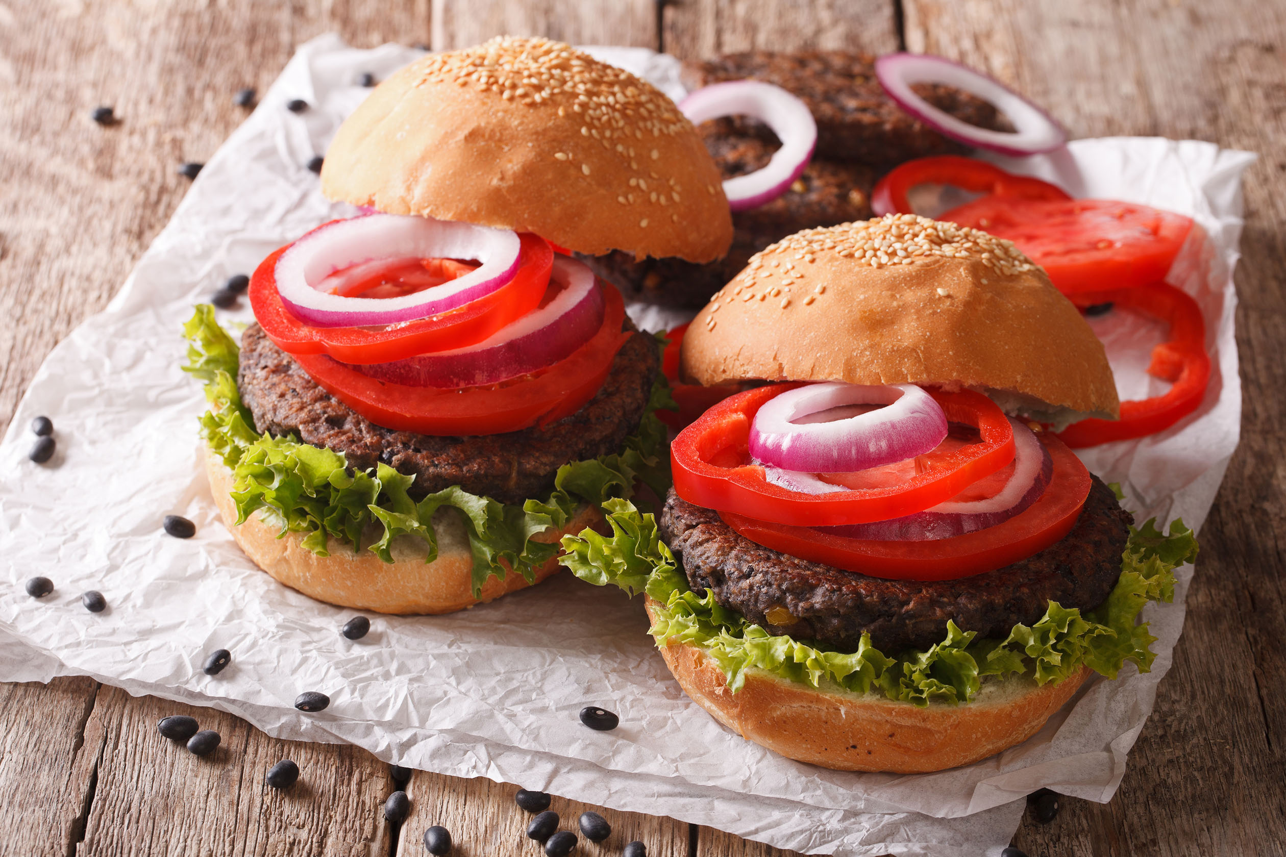 How to make meatless burgers everyone will love | BlissMark