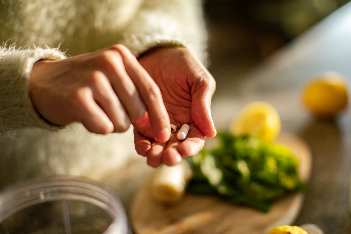 Roundhouse Provisions Morning Kick Powder Review | BlissMark